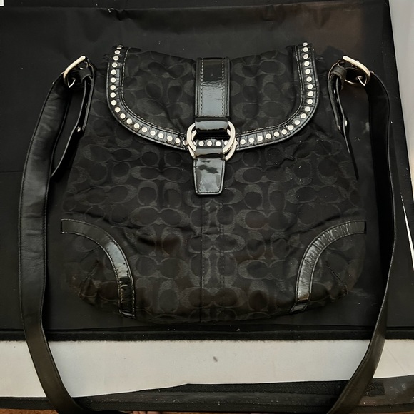 Coach | Bags | Coach G868f2852 Black Signature Logo Jacquard Flap Front ...